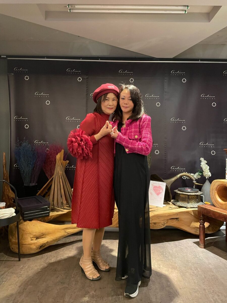 ARTINA 與宇宙造物主對話 創作美麗珠寶 – GOTHE